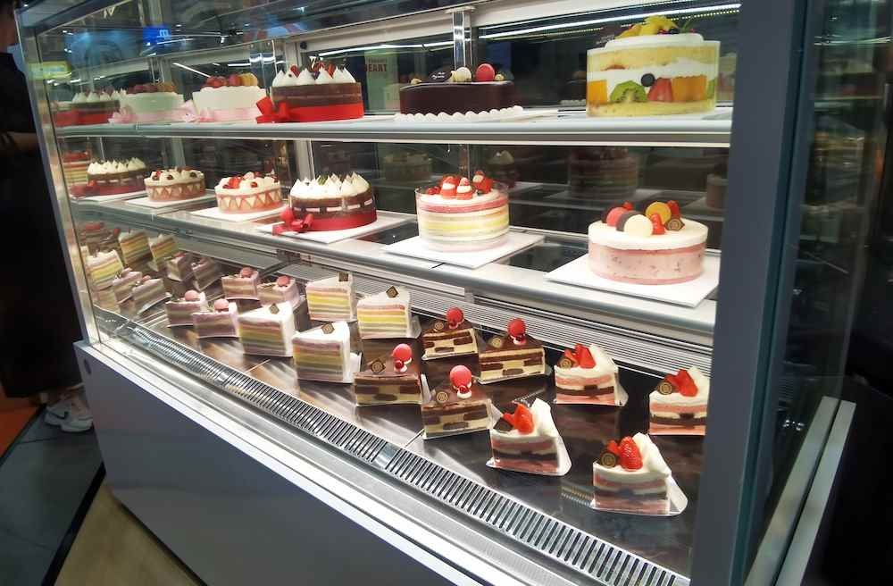 Wholesale Cake Display Counters With Durable Quality From China